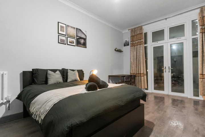 Modern Moseley Studio - 3 - Solihull