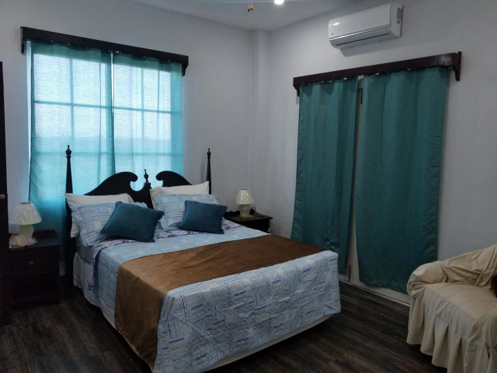 Royal View Apartment Plus - Belize