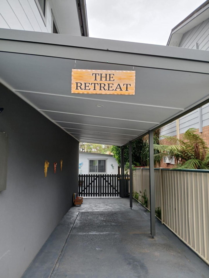 Our Retreat - 포스터