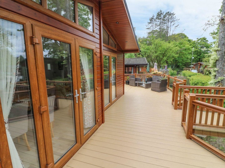 8 Waterside Wood - Coniston
