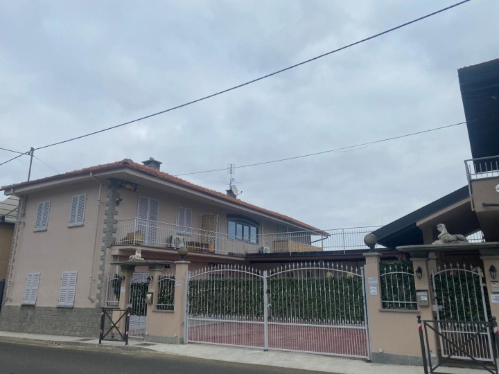 La Casa Di Cate & Adry - Saluzzo