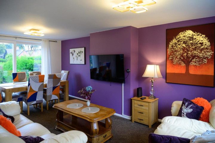 Strelley House 4 , Perfect For Business Trip & Families Holiday Or Working Proffesionals-5 Min From M1 J25 , 500mb Wi-fi , Netflix , Fully Equiped Kitchen , Asda Supermarket 5 Min Walk , Free Secure Parking With Cctv ,Available Monthly Deals - Nottingham
