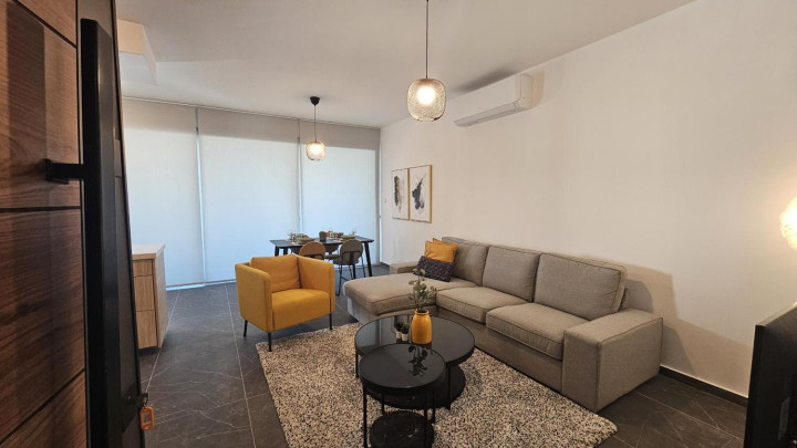 Stay Larnaca Pearl Apartment - Larnaca