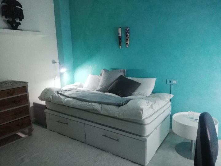 Comfortable Single Bluing Room B&b - Granada