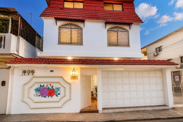 Villa 97 Guayaquil Suites Y Habitaciones Económicas Cerca Del Aeropuerto - Équateur