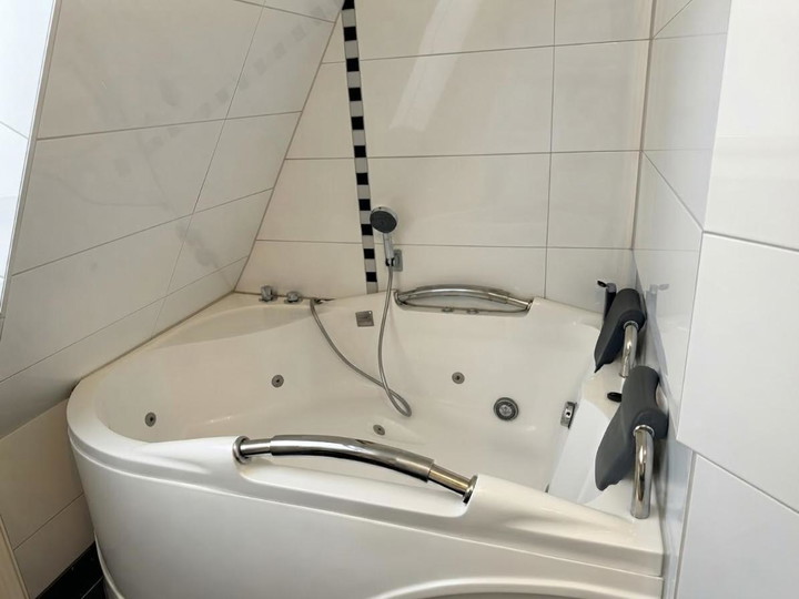Comfy Gemütliche Unterkunft 4 Schlafzimmer Vai015 - Sachsenheim