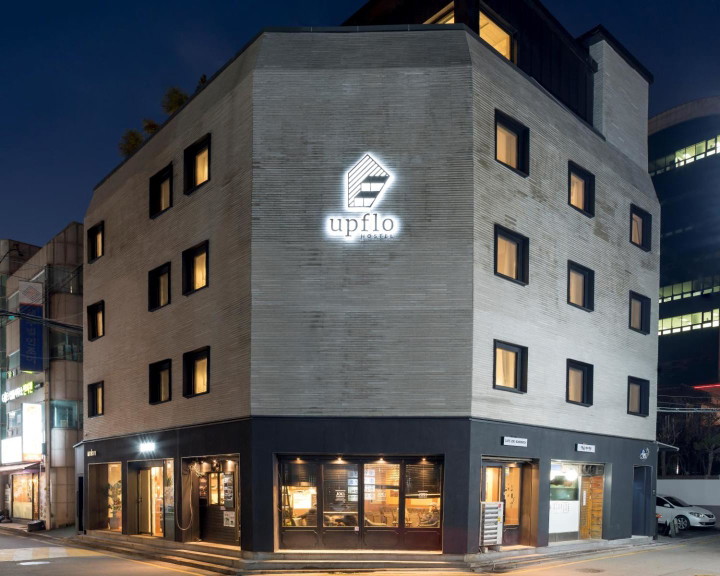 Upflo Hostel - Seoul