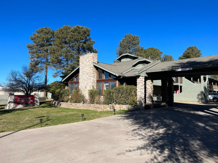 Majestic Mountain Inn - Payson, AZ