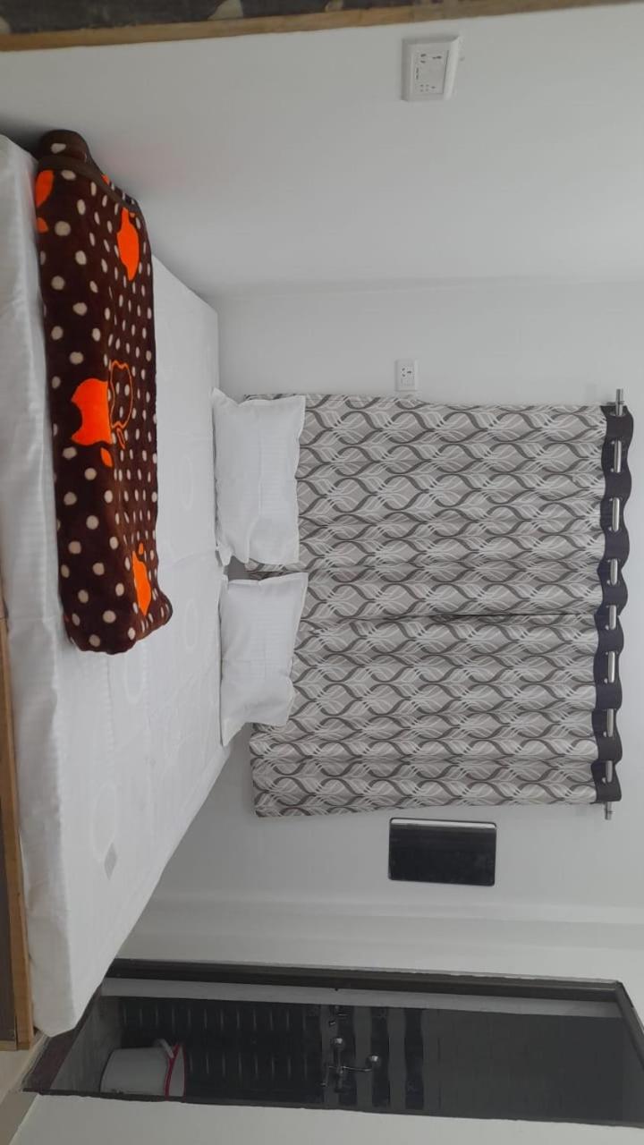 Angira Homestay - Varanasi