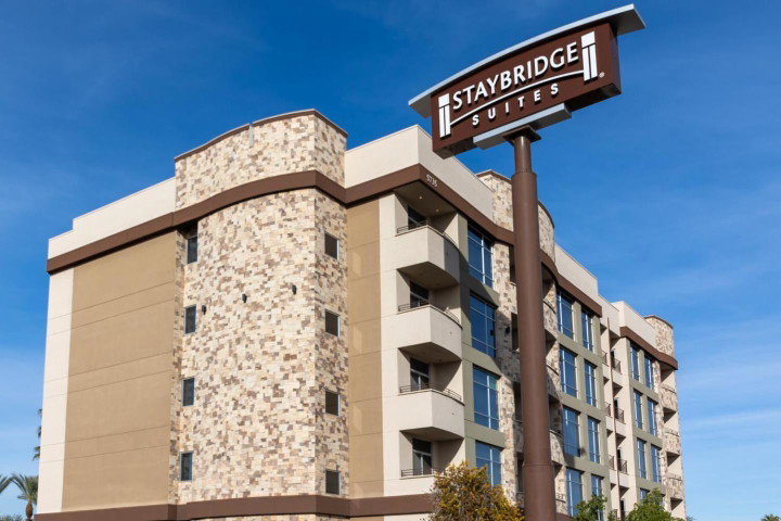 Staybridge Suites Las Vegas - Stadium District By Ihg - Las Vegas, NV