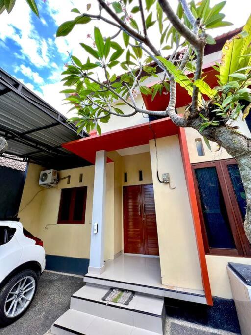 Three Bedrooms House Djanuraga House 5 - Sanur