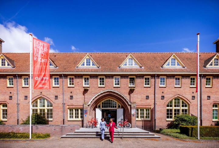 Onderwijshotel De Rooi Pannen Tilburg - ティルブルフ