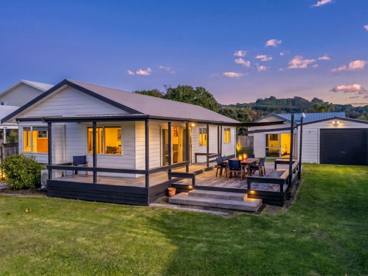 Nest By The Beach - Cooks Beach Holiday Home - Hahei