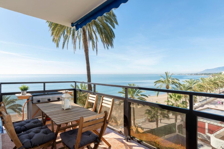 Hotel El Faro Marbella - Marbella