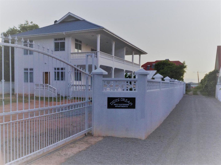 Didi's Dream Apartments - Seychelles