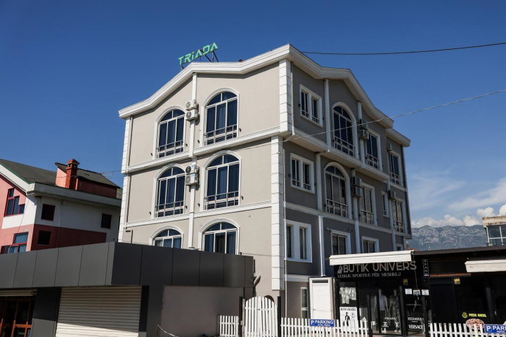 Hotel Triada - Albania