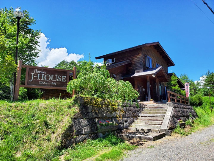Pension J-house - Takayama