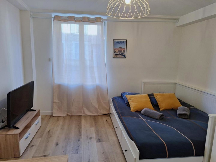 Faubourg Des Voyageurs 5 - Studio Climatisé 2 Personnes - Proche Axe Autoroute - Saran