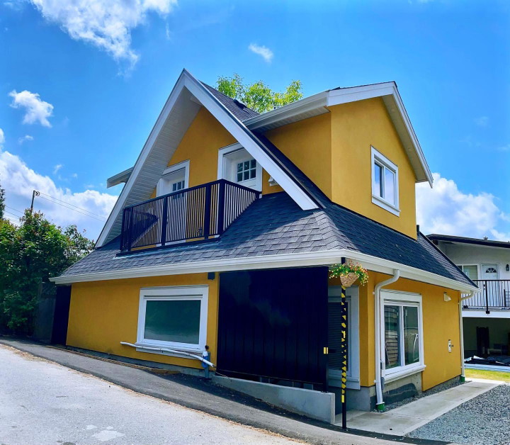 Vancouver’s Homey Laneway House - Vancouver