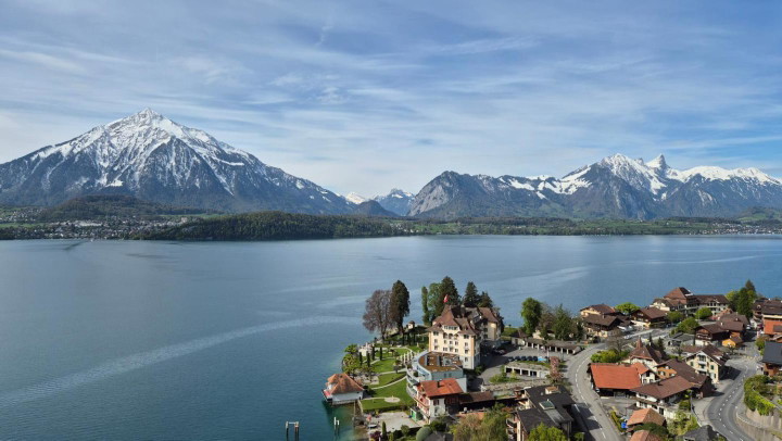 Juwel Mit Traumsicht Auf See Und Berge! - Spiez