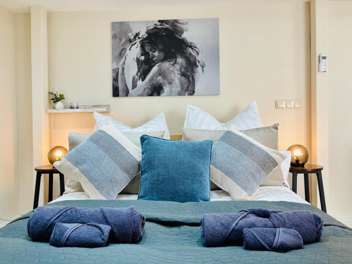 Moondayhomes - Toplocation I 4persons I Gallery Maisonette Boutique Apartment Pera - Frankfurt am Main