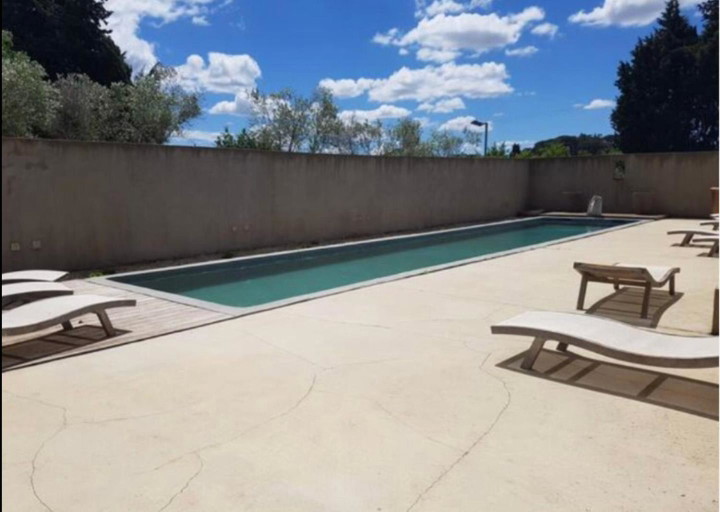 Chez Babou Studio D'artistes Avec Piscine, Parking - Bellegarde