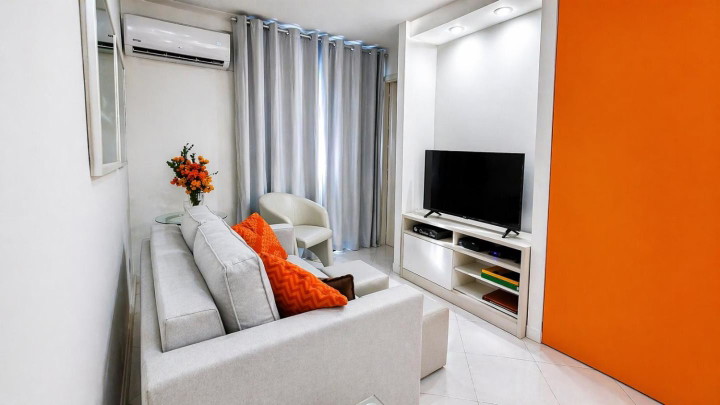 Seu Apartamento Em Copacabana Espera Por Você! Rj - Copacabana