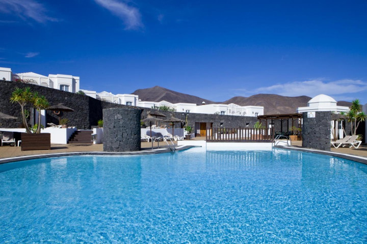 Apartamentos Livvo Coloradamar - Lanzarote