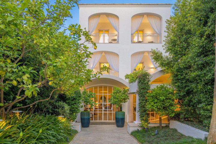 Capri Tiberio Palace - The Leading Hotels Of The World - Capri