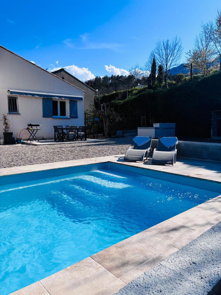 Private Riverside Villa With Breathtaking Views - Pyrenees