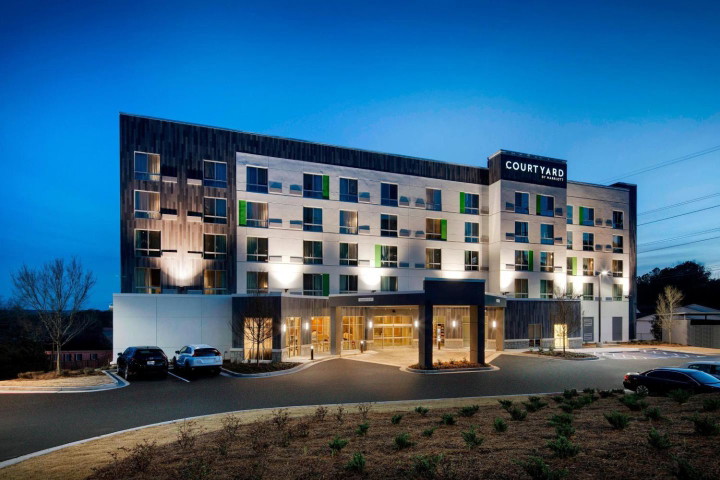 Courtyard By Marriott Atlanta Vinings/galleria - Buckhead, GA