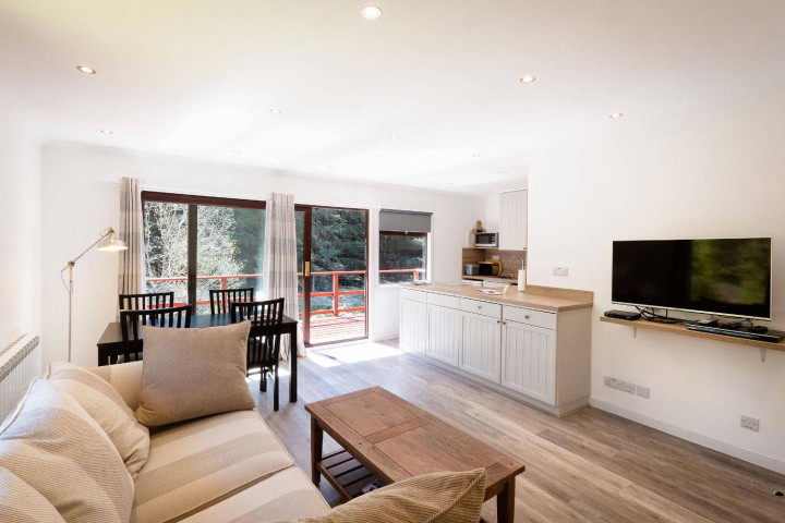 2 Bedroom Lodge With Free Wifi And Mountain View - Loch Lomond