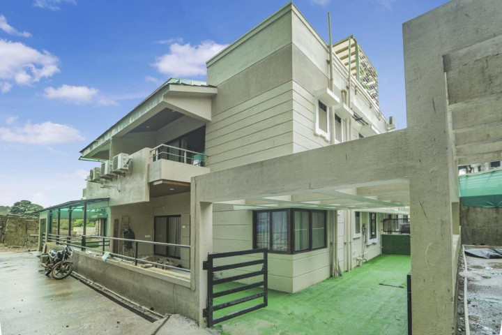 3bhk With Pool - Harmony Palace By Universe Villas - Igatpuri