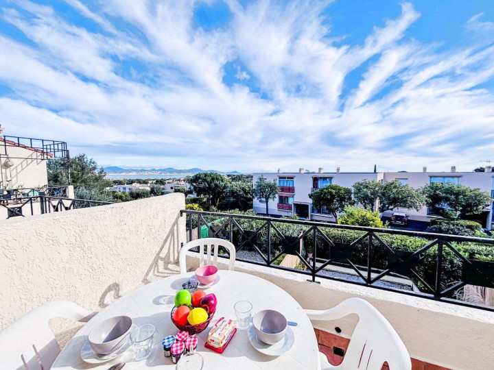 Apartment Le Millmer By Interhome - Fréjus
