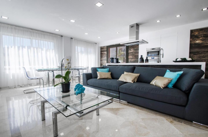 Gorgeous 170 Sq.m. Penthouse With Sea View Terraces - Benalmádena