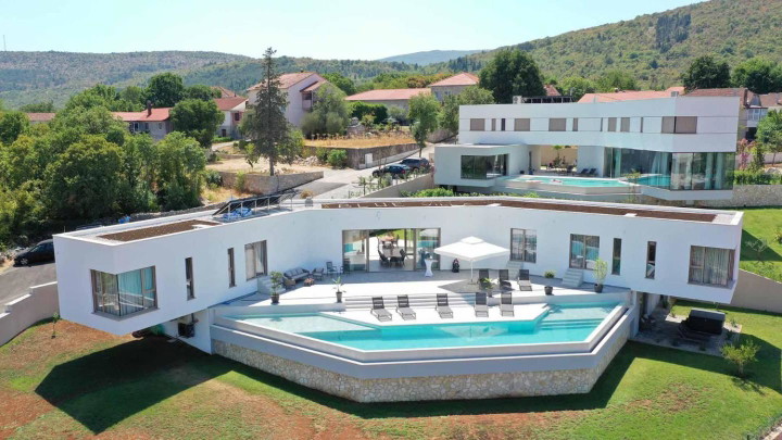 Modern And Luxurious Villa With Swimming Pool In Zmijavci - Imotski