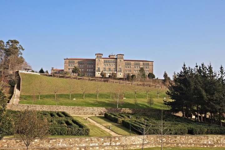 Albergue Seminario Menor - Santiago de Compostela