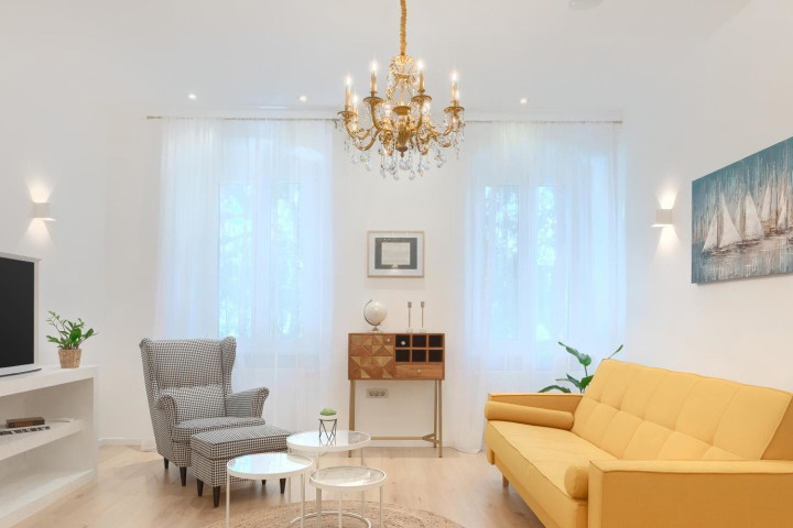 Calafati Apartment With Private Parking - Rijeka