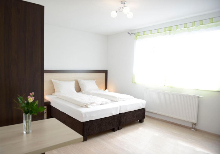 Naturparkhotel & Landgasthof Stromberg - Cleebronn