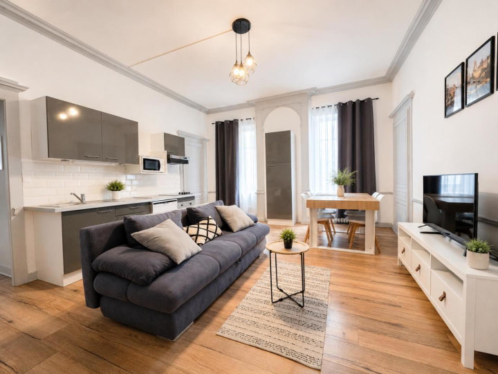 Perle D'arbois Au Centre 75m2 2 Chambres - 2sdb - Arbois