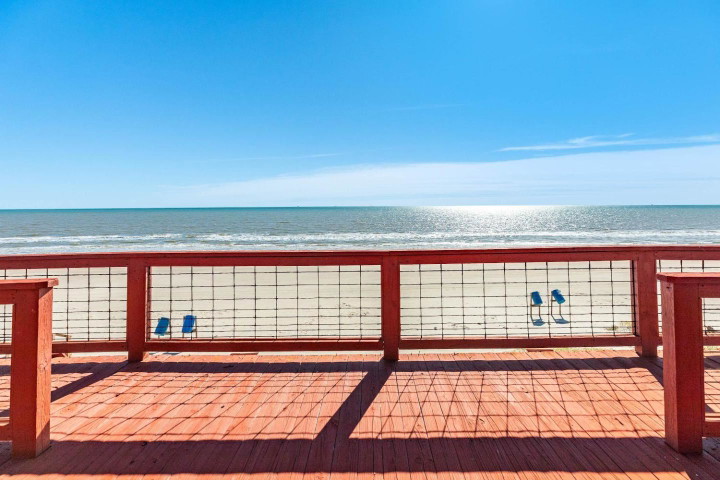 Starfish 6 - Beach, Please! Oceanfront & Miles Of Sand! - Surfside Beach, TX