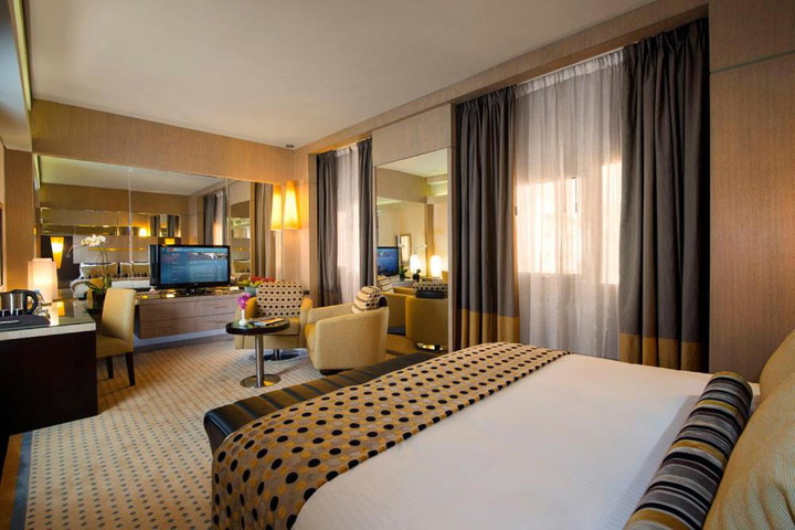 Time Grand Plaza Hotel, Dubai Airport - Sharja