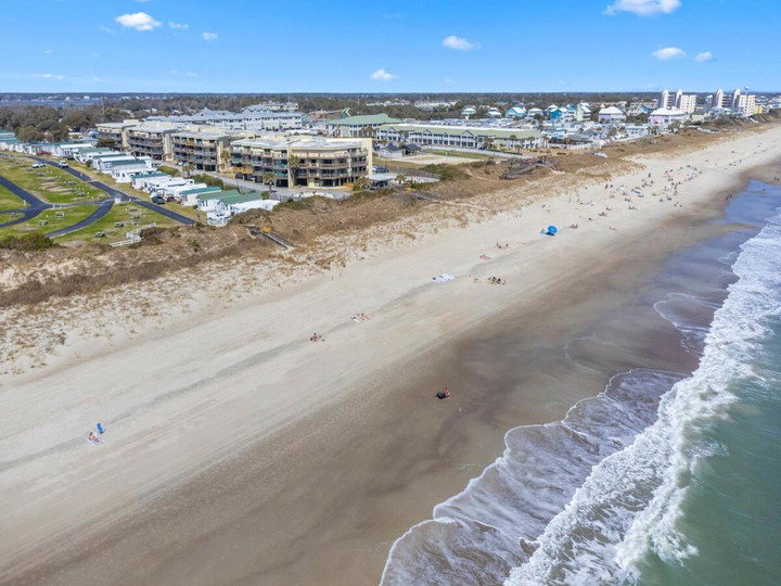 Our Happy Place - Emerald Isle, NC