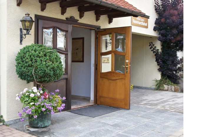 Hotel Reinhardtshof Garni - Filderstadt