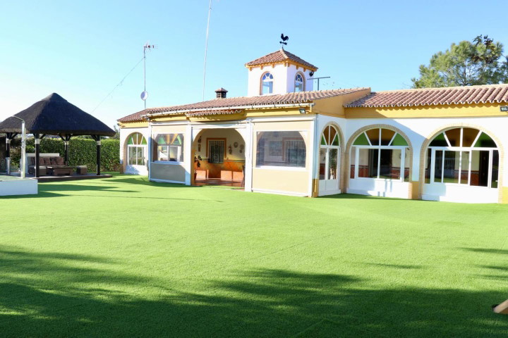 Villa Macarena - Las Cabezas de San Juan