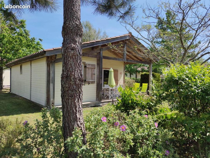 Chalet Rénové, Environnement Très Calme, Piscines Intérieure Et Extérieure Chauffées, Bord Du Lac De Biscarosse Parentis - Landes