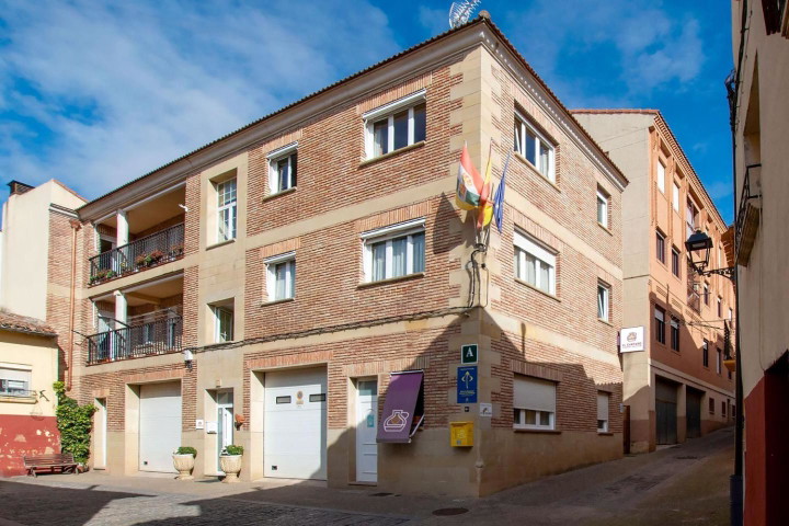 Albergue El Cantaro - Solo Peregrino Con Credencial - Navarrete
