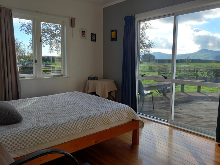 Self Check-in Accommodation In Waikato - Cambridge
