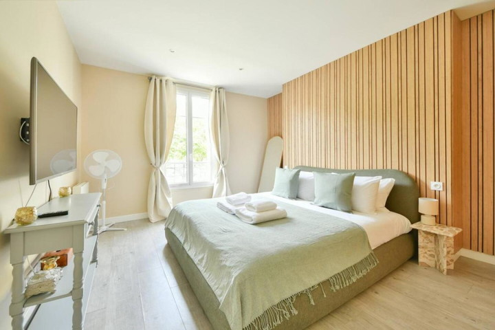 Lovely 1br With Seine View Near Eiffel Tower - Eiffel Tower