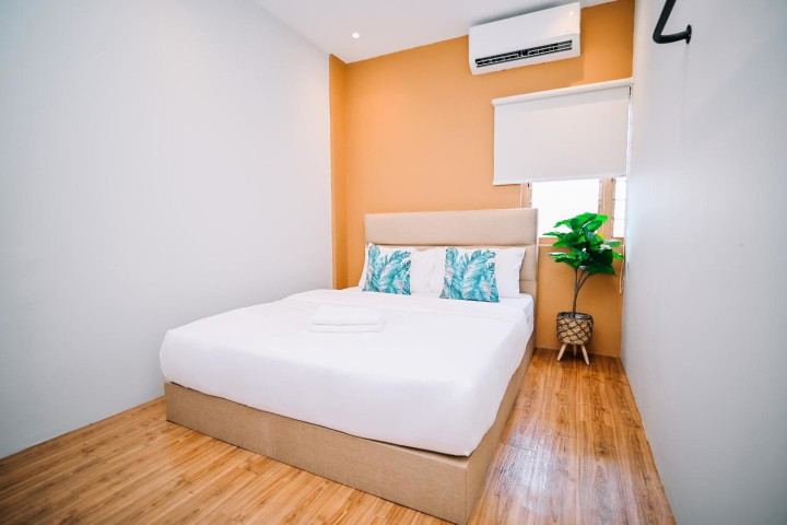 Swing & Pillows - Armenian Victoria , Georgetown Penang - Kedah